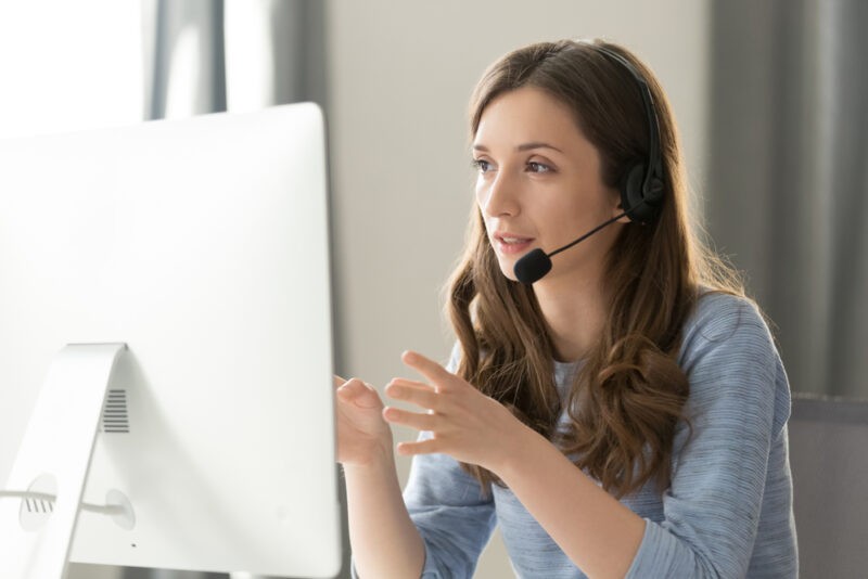 Active Listening in Customer Service: Importance, Skills & Examples ...
